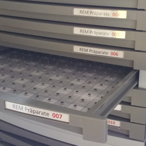 New sample storage system for up to 28,000 specimens